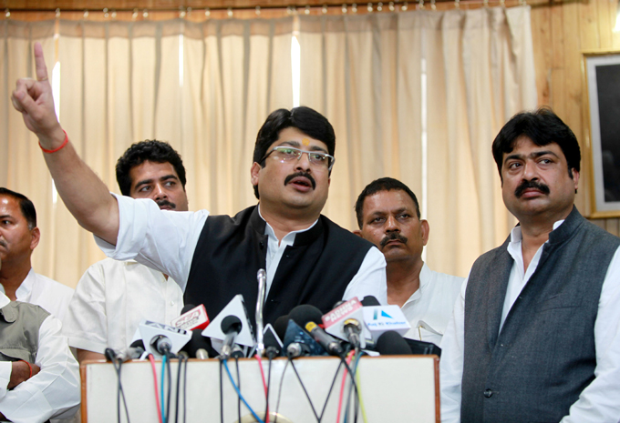 UP पंचायत चुनाव: भाजपा के मास्टर प्लान ने राजा भैया की बढ़ाई टेंशन ...